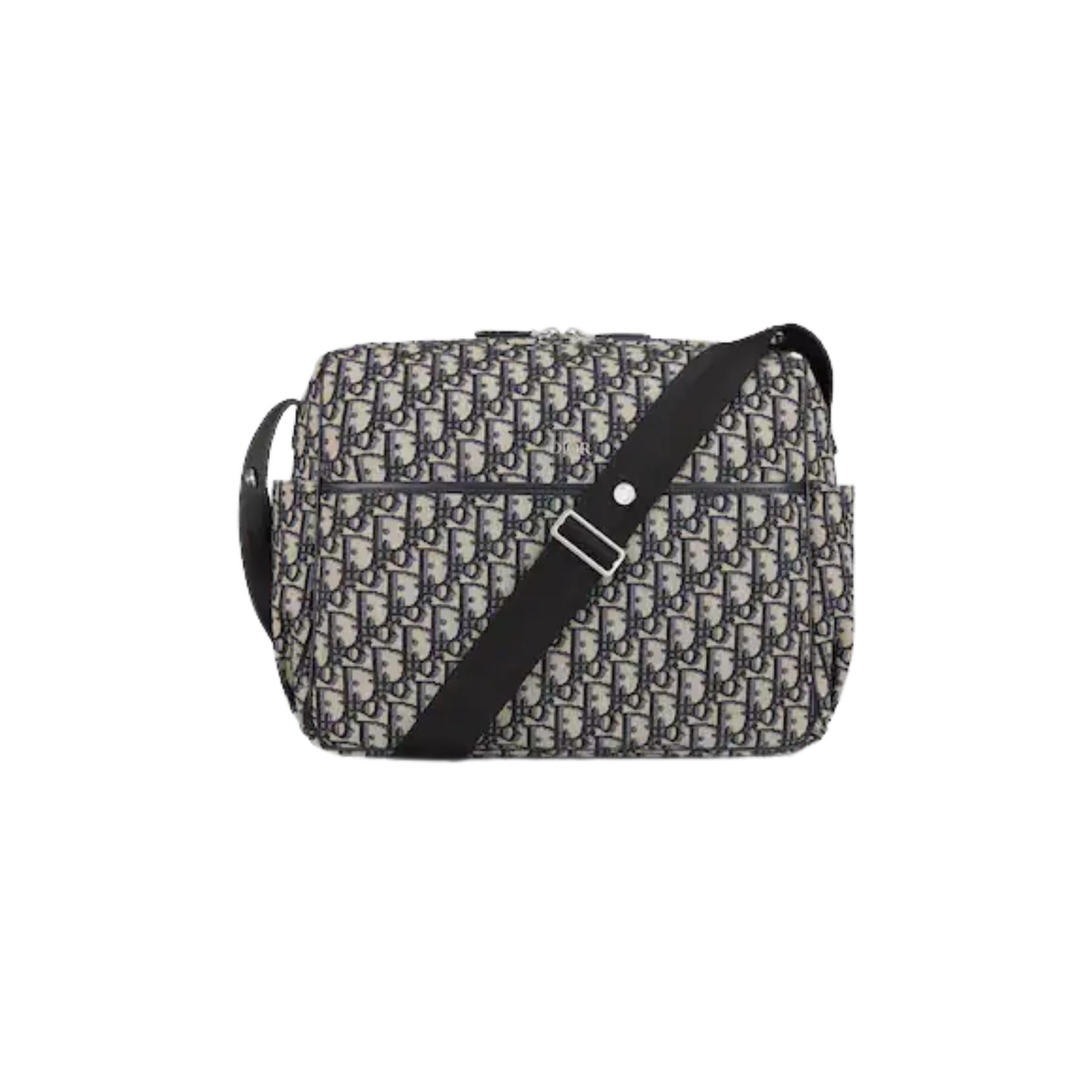 Dior Changing Bag – HYPEZEUS